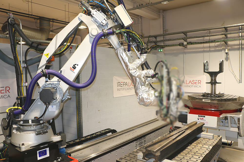 Rebuilding track crossings using additive manufacturing - Welding Alloys